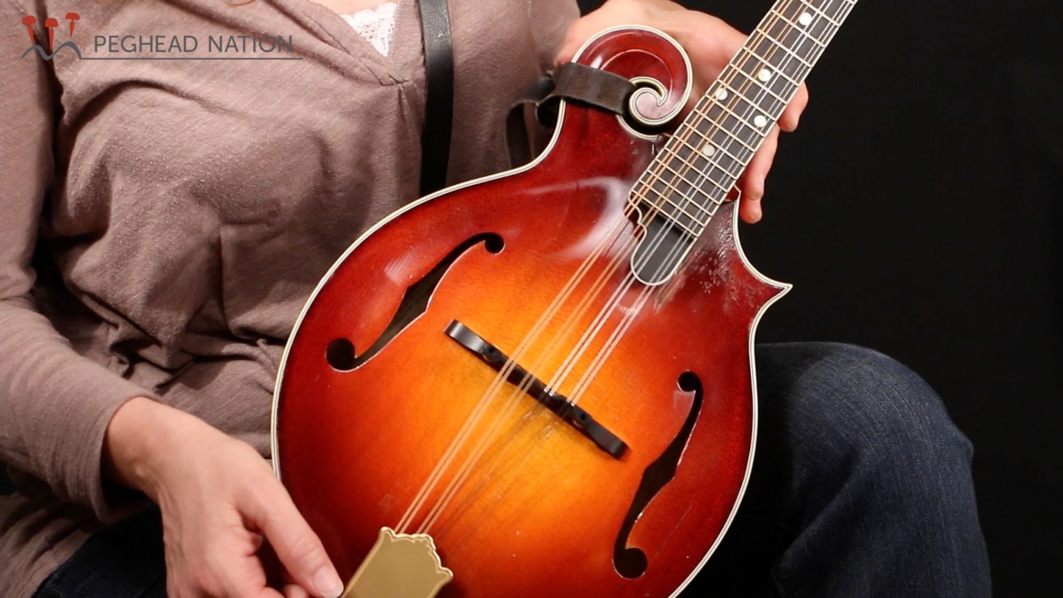 Gilchrist Model 3 Mandolin - Peghead Nation