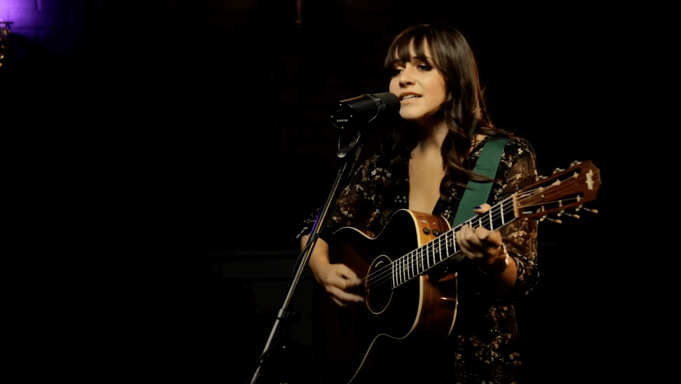 Taylor Rae: "Taking Space" | LR Baggs - Peghead Nation