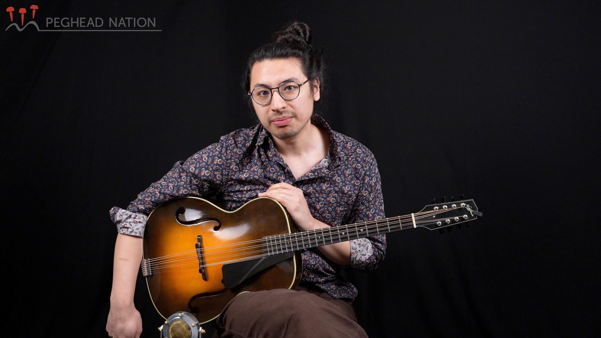 Arrow G-Style Mandolin - Peghead Nation